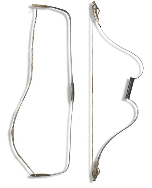 Bonhams : A lot of two Mughal steel bows