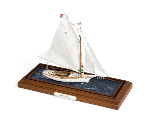 Bonhams : A model of the Friendship Sloop Estella A 13-1/2 x 5-1/4 x 12 ...