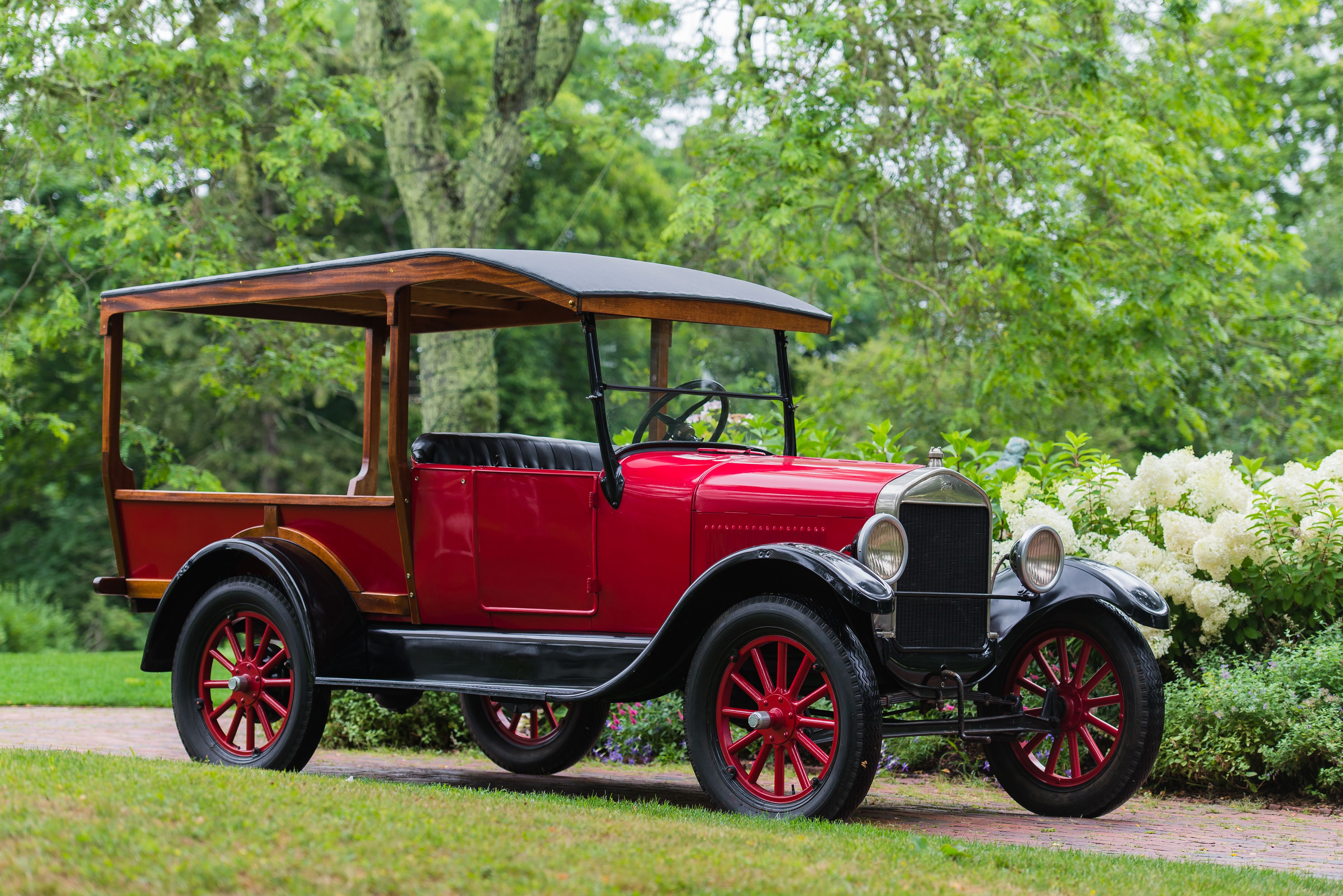 Bonhams Cars : 1926 Ford Model T Custom Stake-Bed Pickup Truck Engine ...