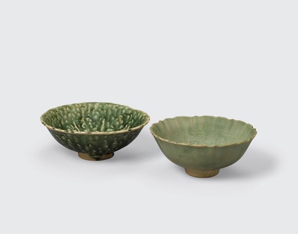 Bonhams : Two green glazed bowls with unglazed stacking rings Tran-Le ...