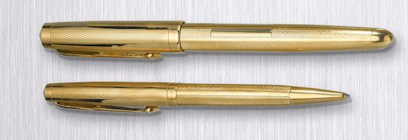 Bonhams : PARKER: Parker 51 Custom 18K Gold Barleycorn and Line Pattern ...