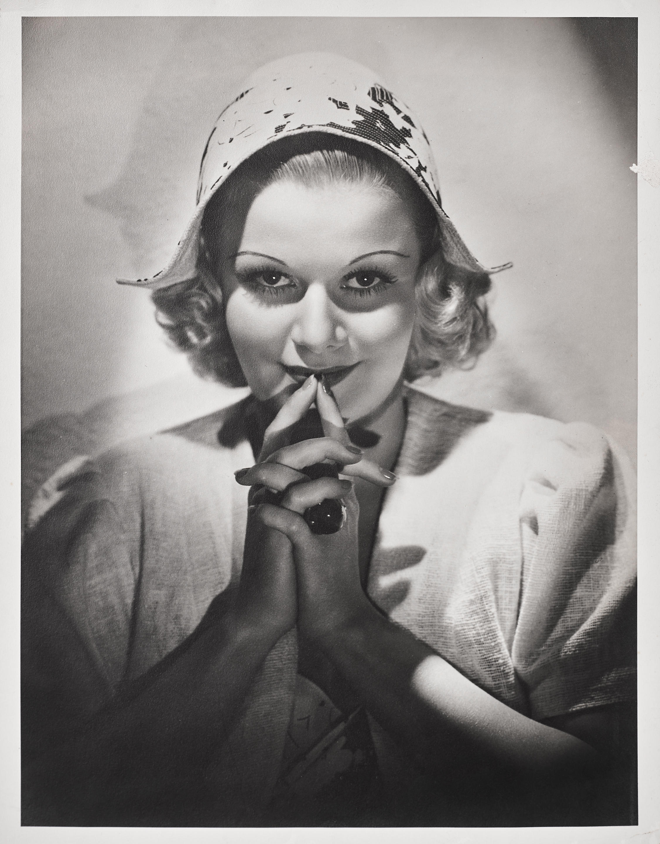 A Jean Harlow portrait taken by George Hurrell - auctions & price archive