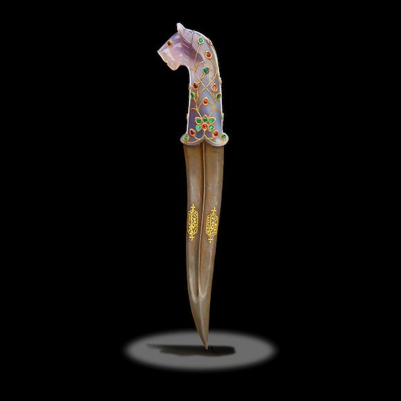 Bonhams : Mughal Style Carved Agate Dagger Handle