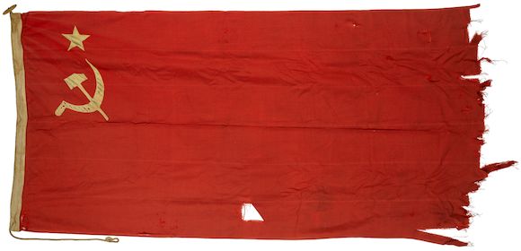Bonhams : World War II: Russian Battle Flag. Obtained by a British ...