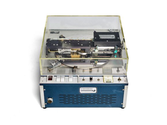 Bonhams : MVR VIDEODISC RECORDER. VDR-210CF TV Disc Recorder, Palo Alto ...