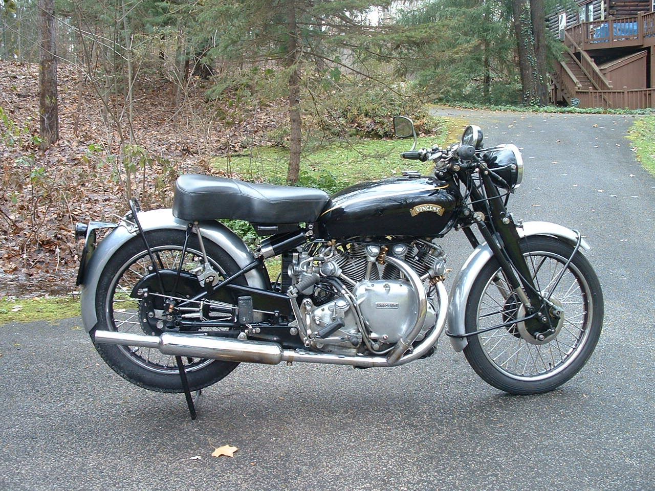 c.1950 Vincent 998cc Rapide (see text) Frame no. RC5109B Engine no ...
