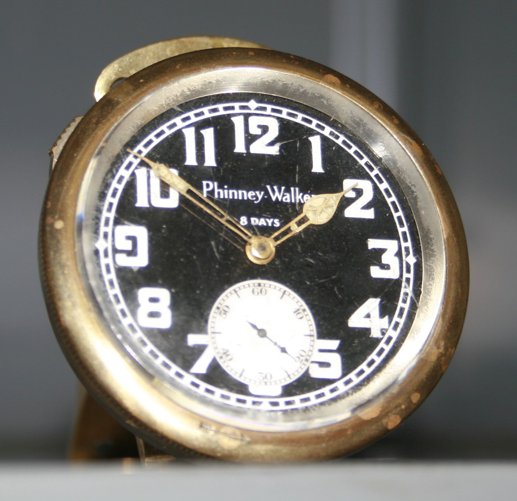 Bonhams Cars : AN 8 DAY CAR CLOCK BY PHINNEY-WALKER, AMERICAN,