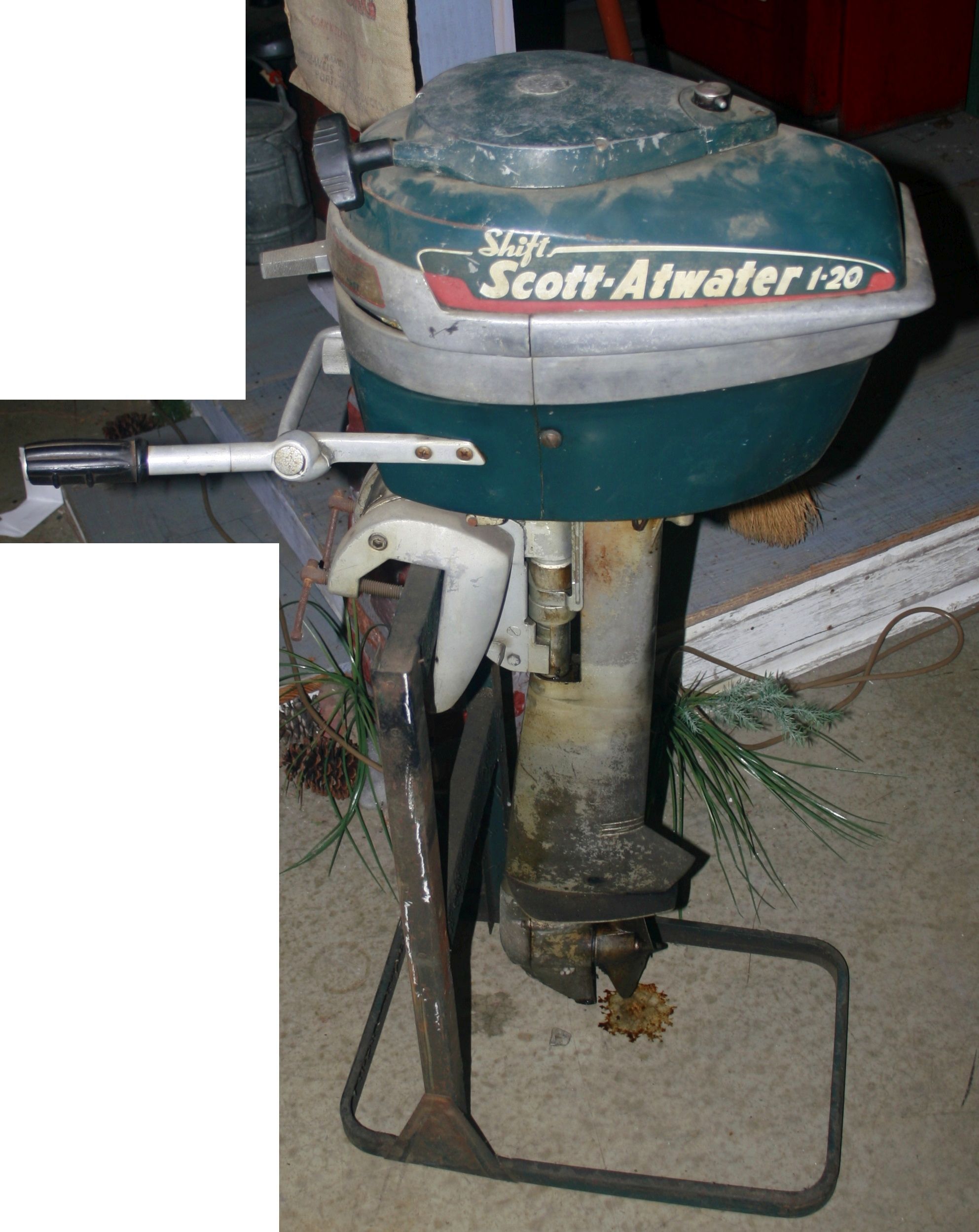 Bonhams Cars : A SCOTT-ATWATER MODEL 503 "SHIFT 1-20" OUTBOARD MOTOR, CIRCA 1951-52,