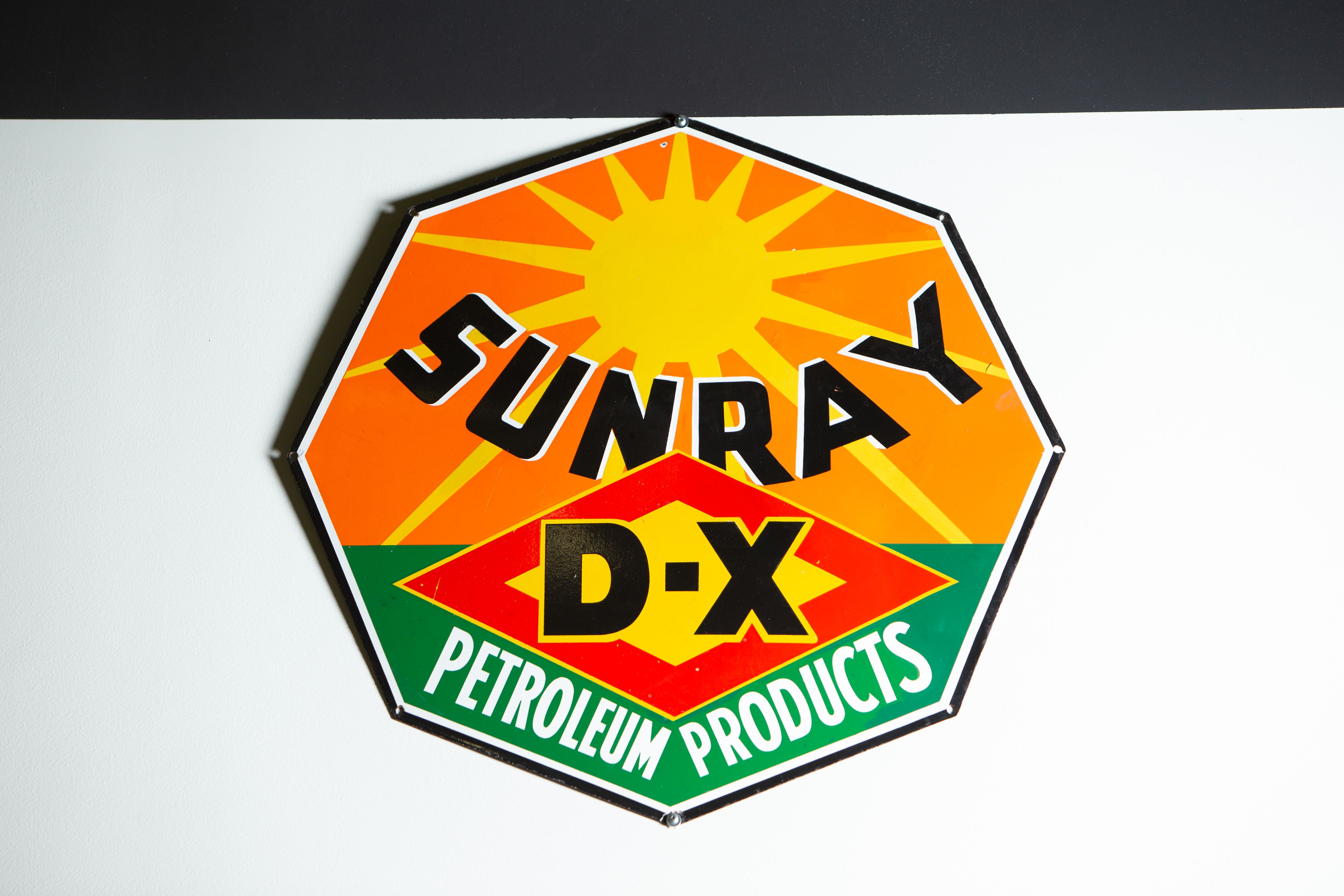 Bonhams Cars : SUNRAY D-X PETROLEUM PRODUCTS,