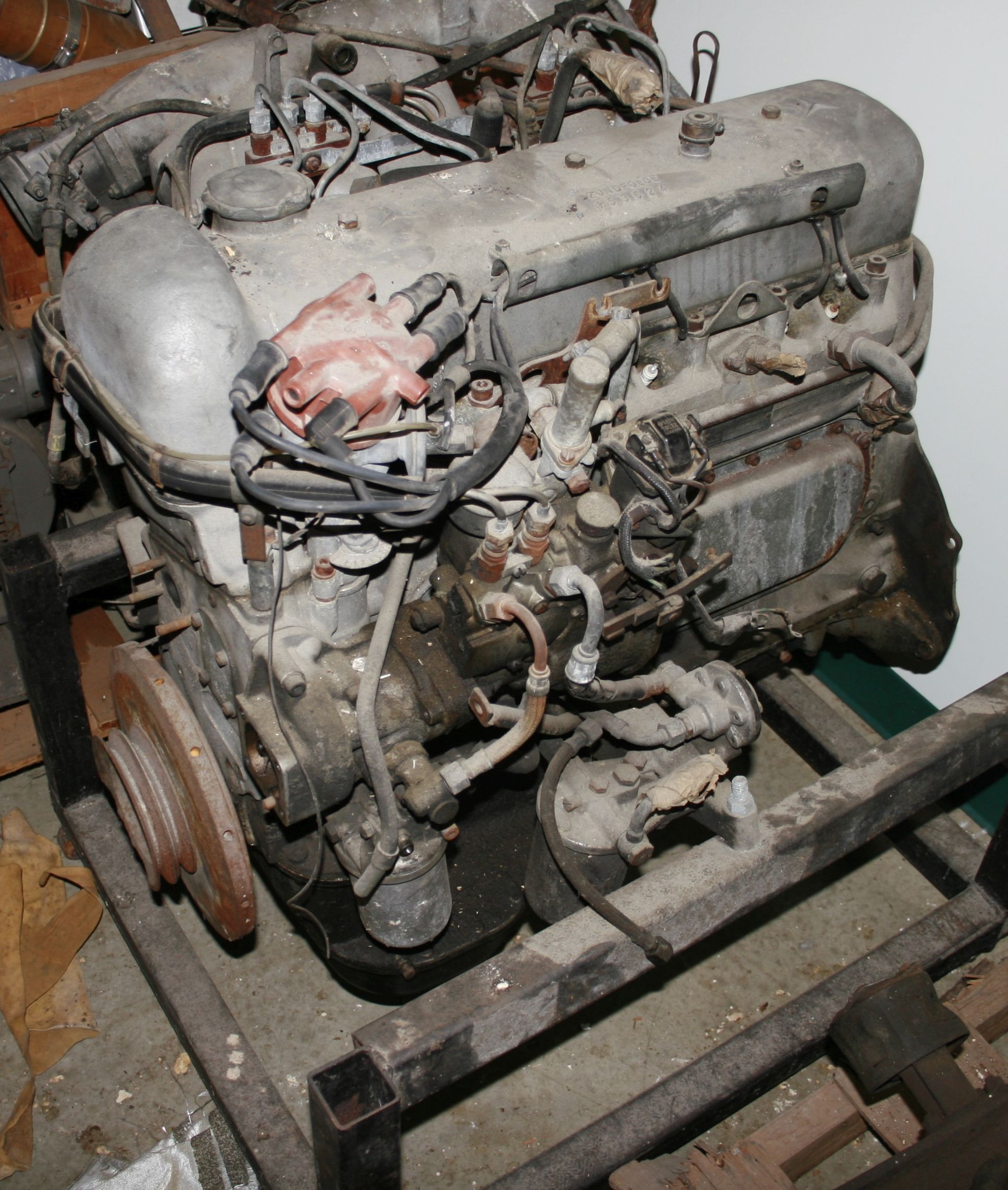 Bonhams Cars : A MERCEDES-BENZ W112 300SE FUEL INJECTED ENGINE,