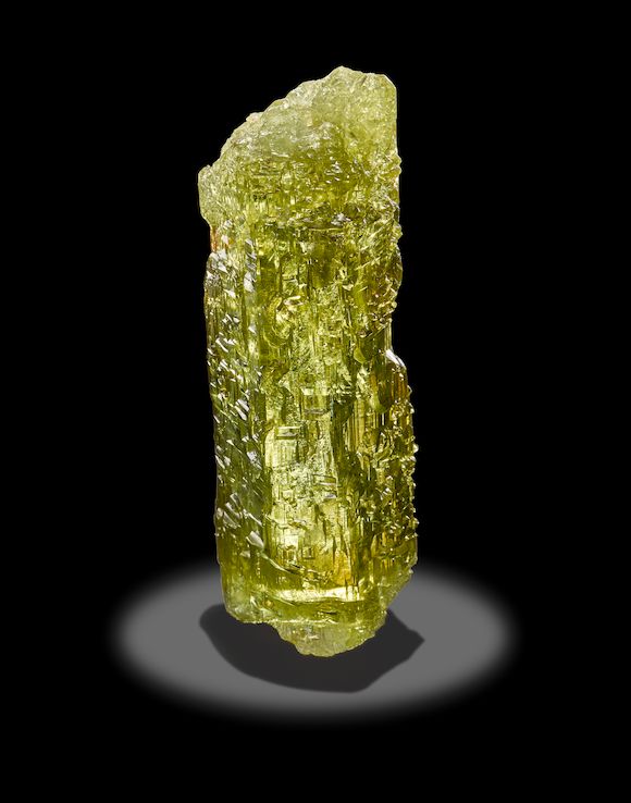 Bonhams : Very Large Beryl var. Heliodor