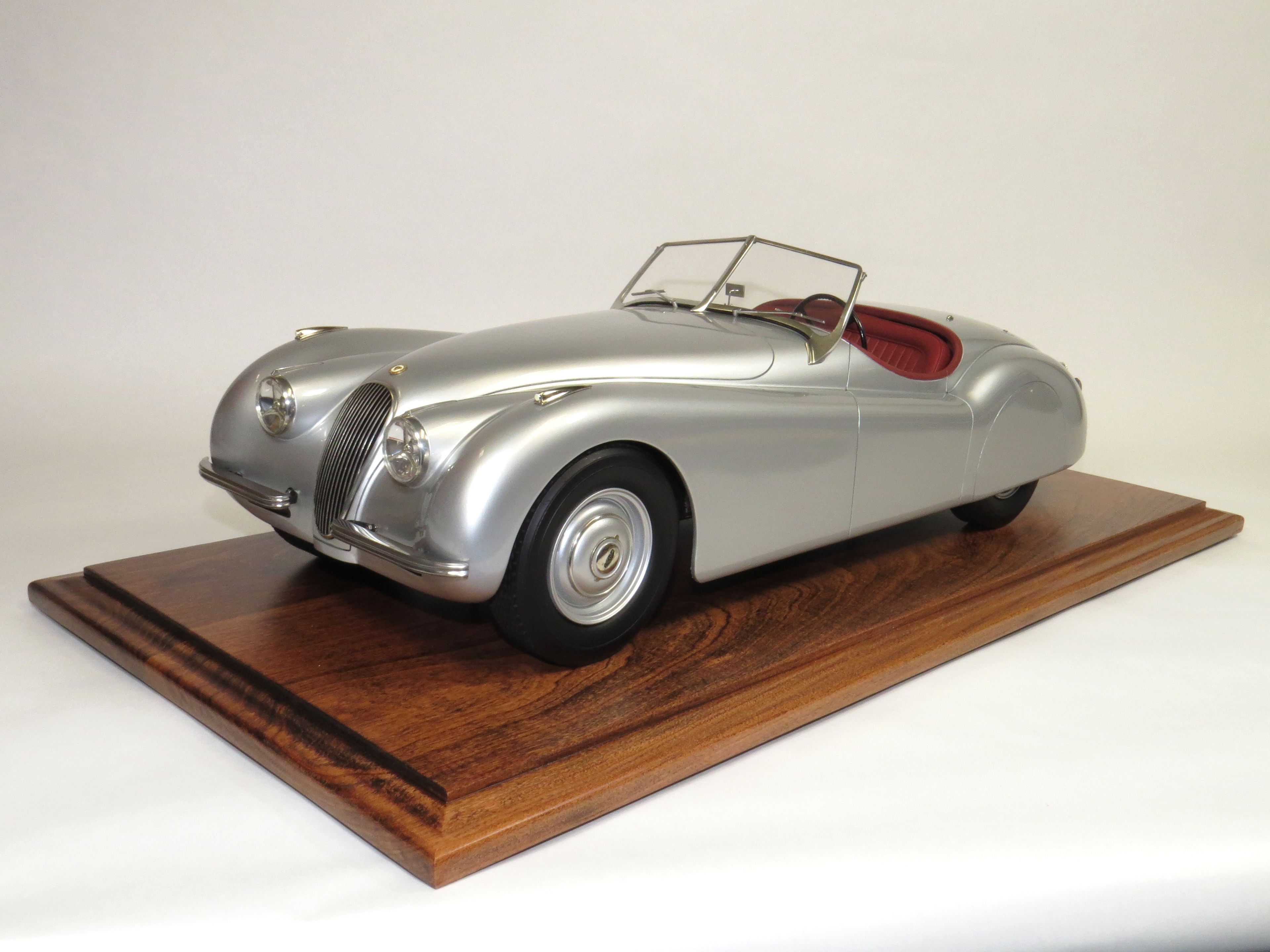 Bonhams Cars : A 1:8 scale of a 1948 - 1952 Jaguar XK120 Roadster by R ...