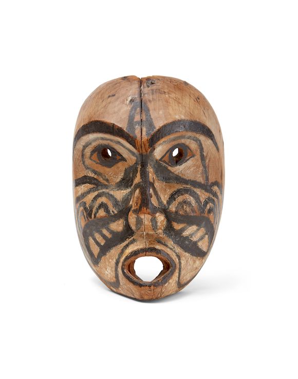 Bonhams : A Kwakwaka'wakw (Kwakiutl) mask