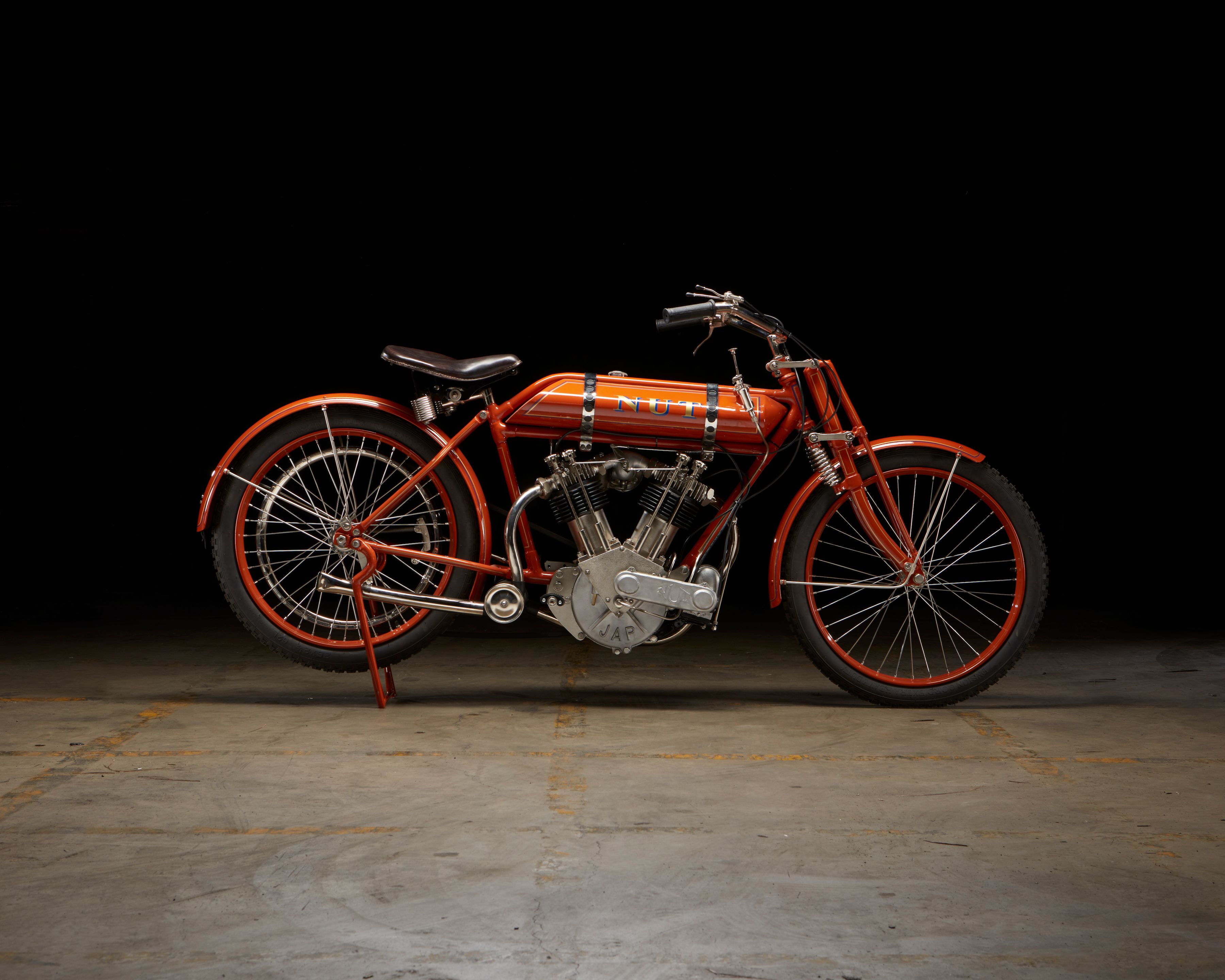 Bonhams Cars : 1913 NUT 1,000cc OHV Racing Motorcycle Engine no. B1100