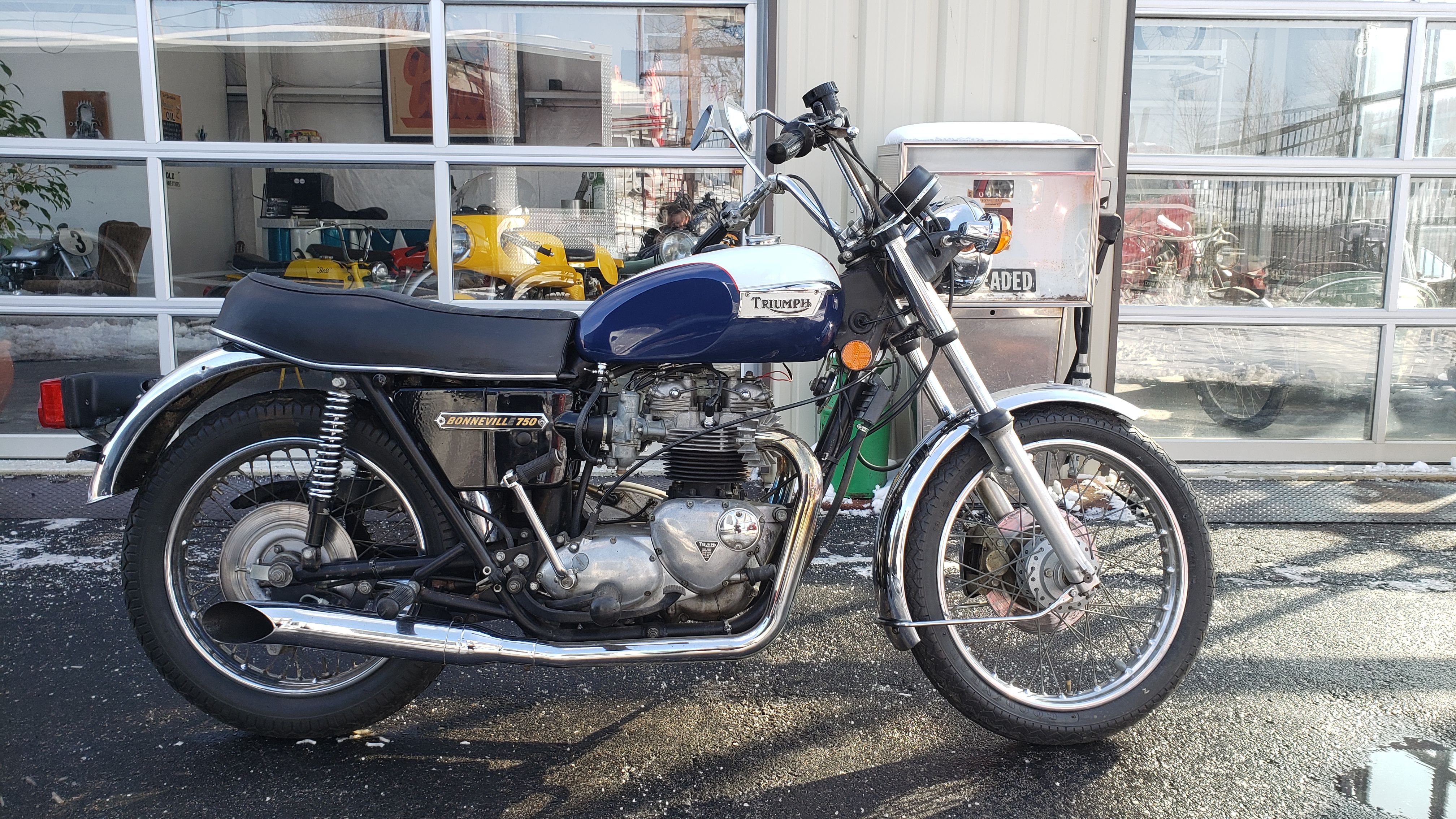 Bonhams Cars : 1976 Triumph 750cc T140V Bonneville Frame no. T140V ...