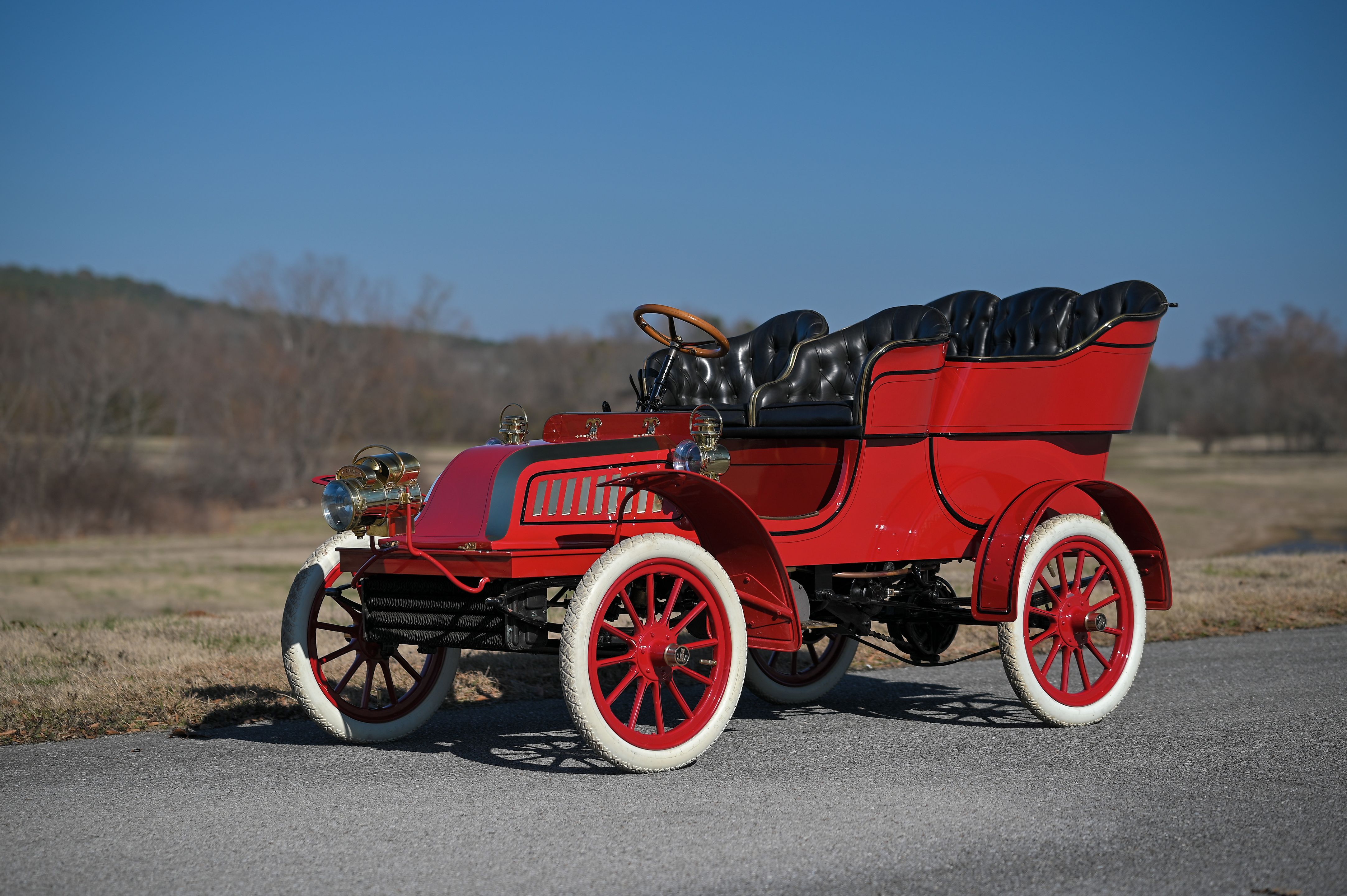 Bonhams Cars : c.1903 Thomas Model 18 Single Cylinder 8HP Rear Entrance ...