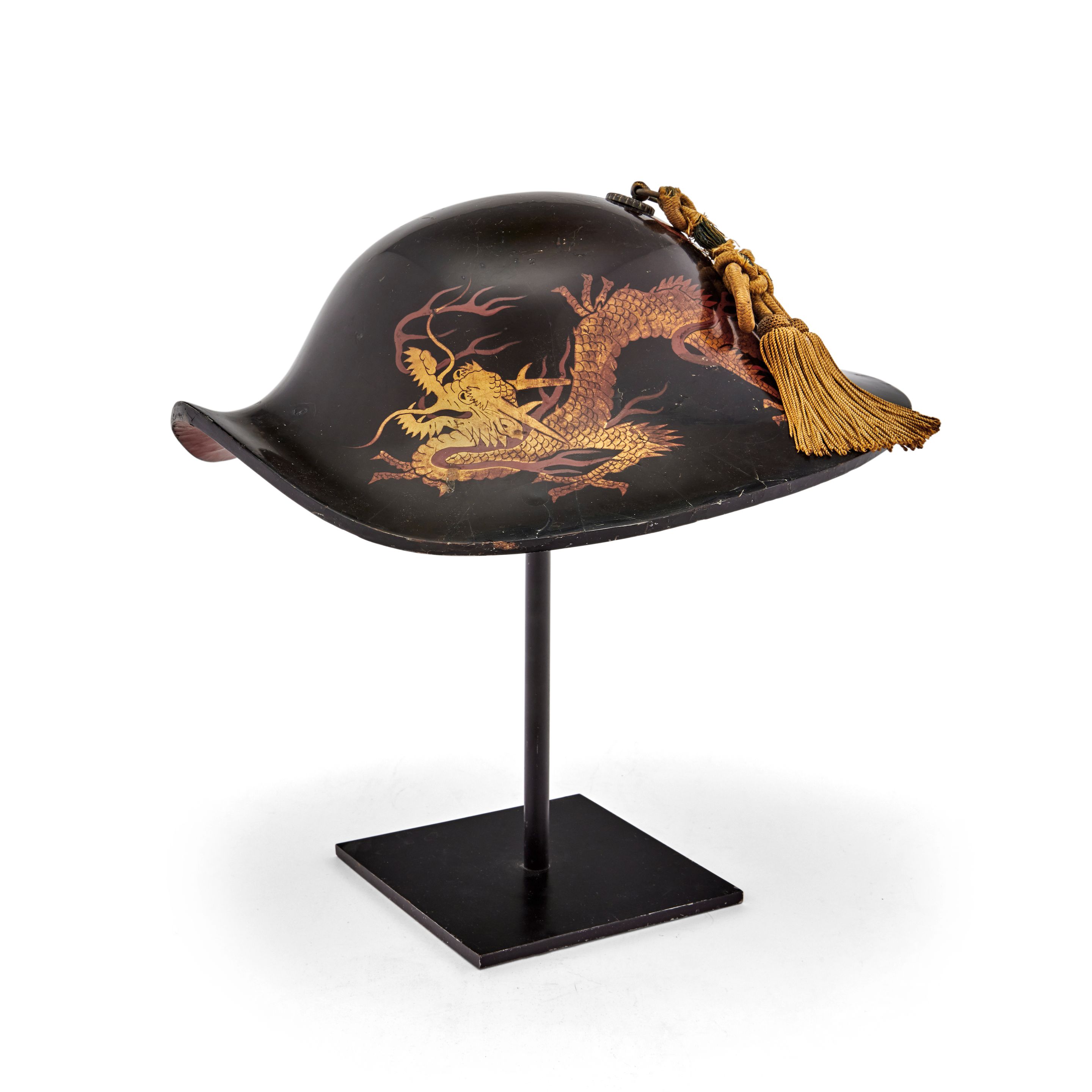 Bonhams : A lacquer jingasa (war hat) Edo period (1615-1868), 19th century
