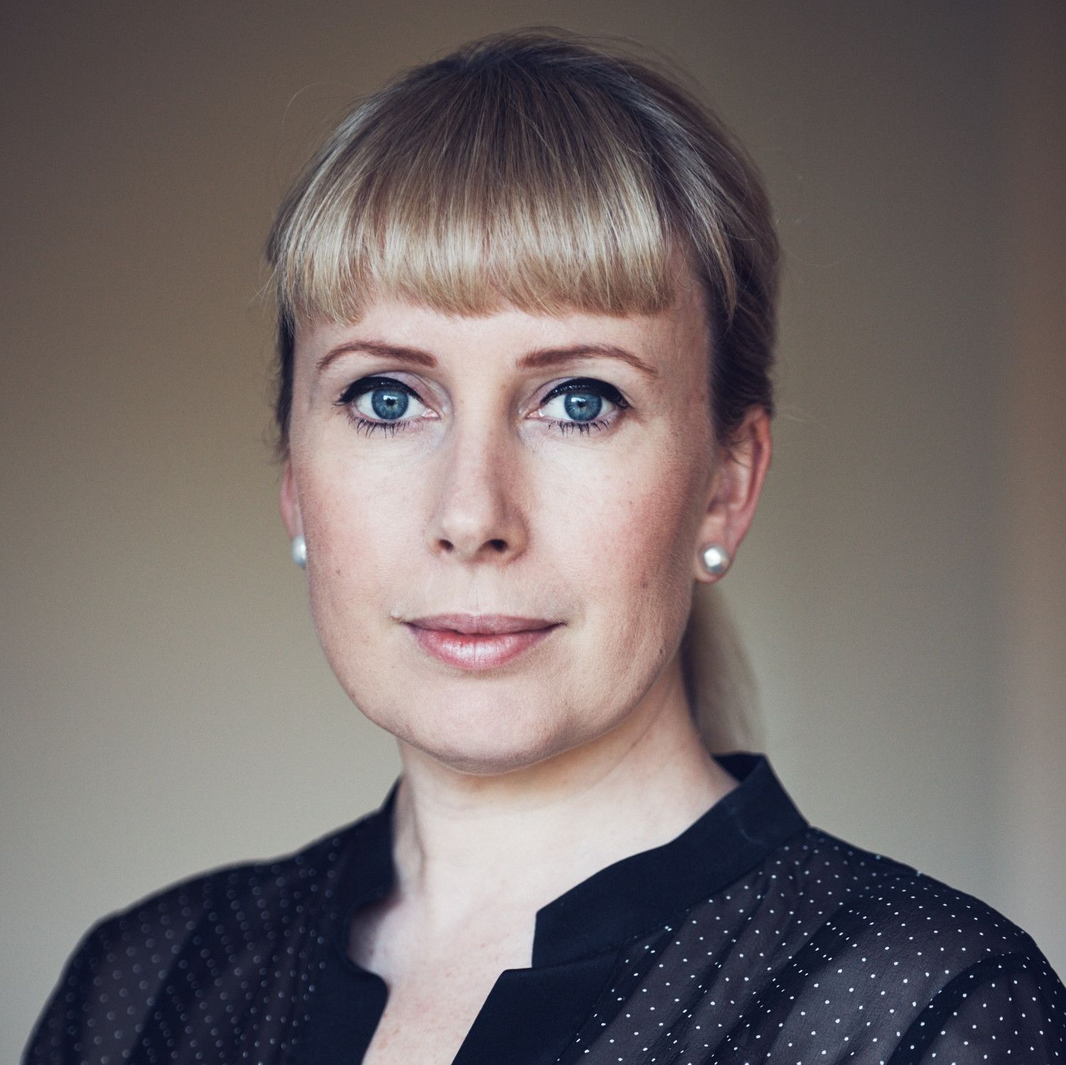 Bonhams : Merryn Schriever