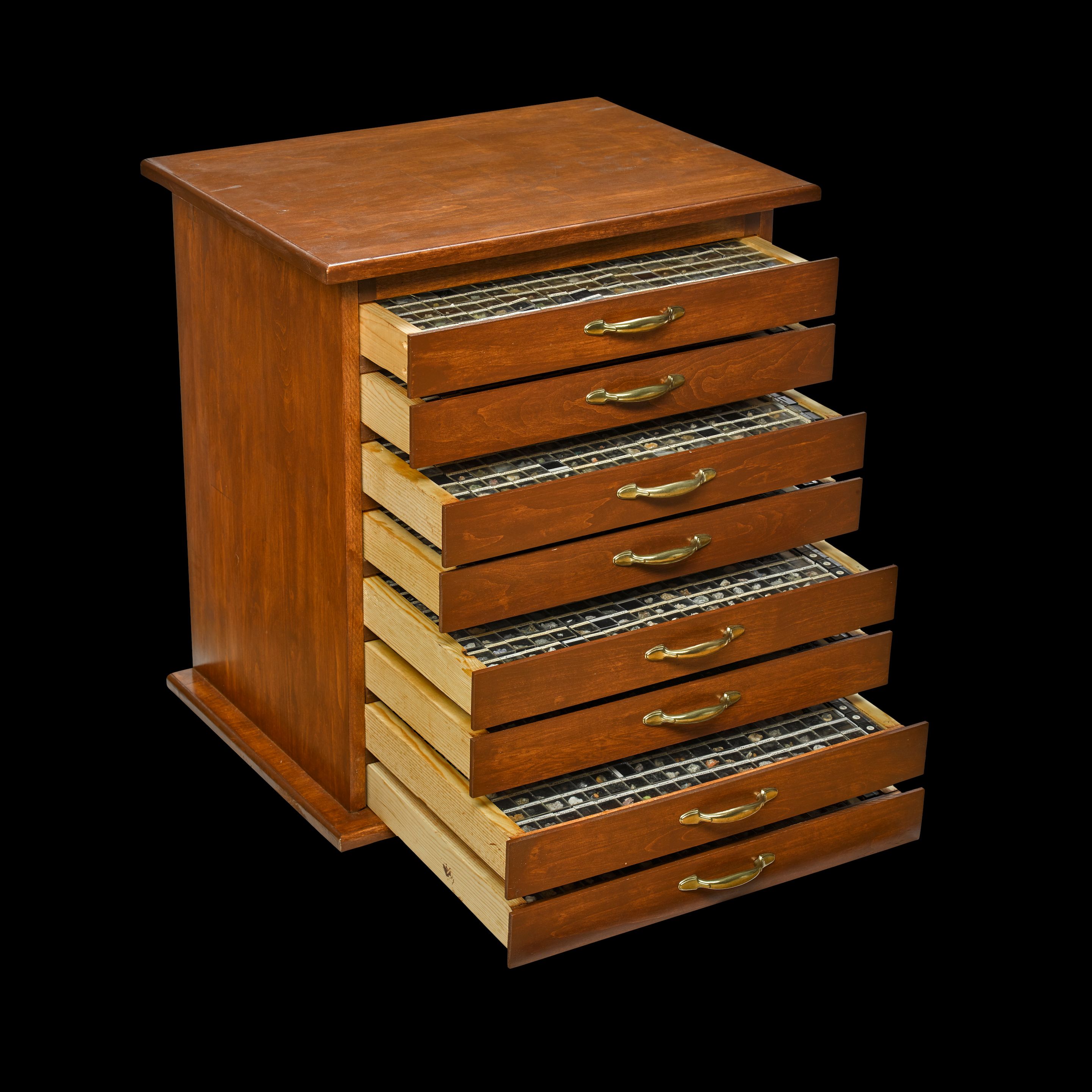Bonhams : Collection of over 2000 Micromount Minerals in a Wooden Cabinet