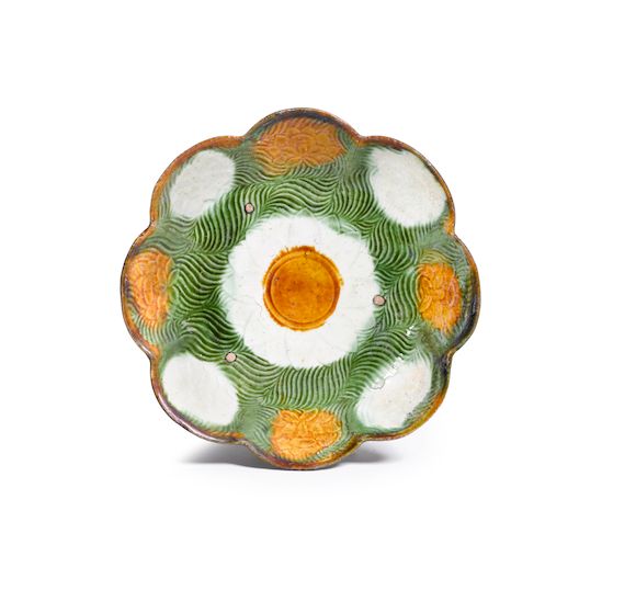 Bonhams : A sancai petallate dish Liao dynasty
