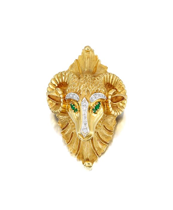 Bonhams : An 18k Gold and Emerald Ram's Head Brooch