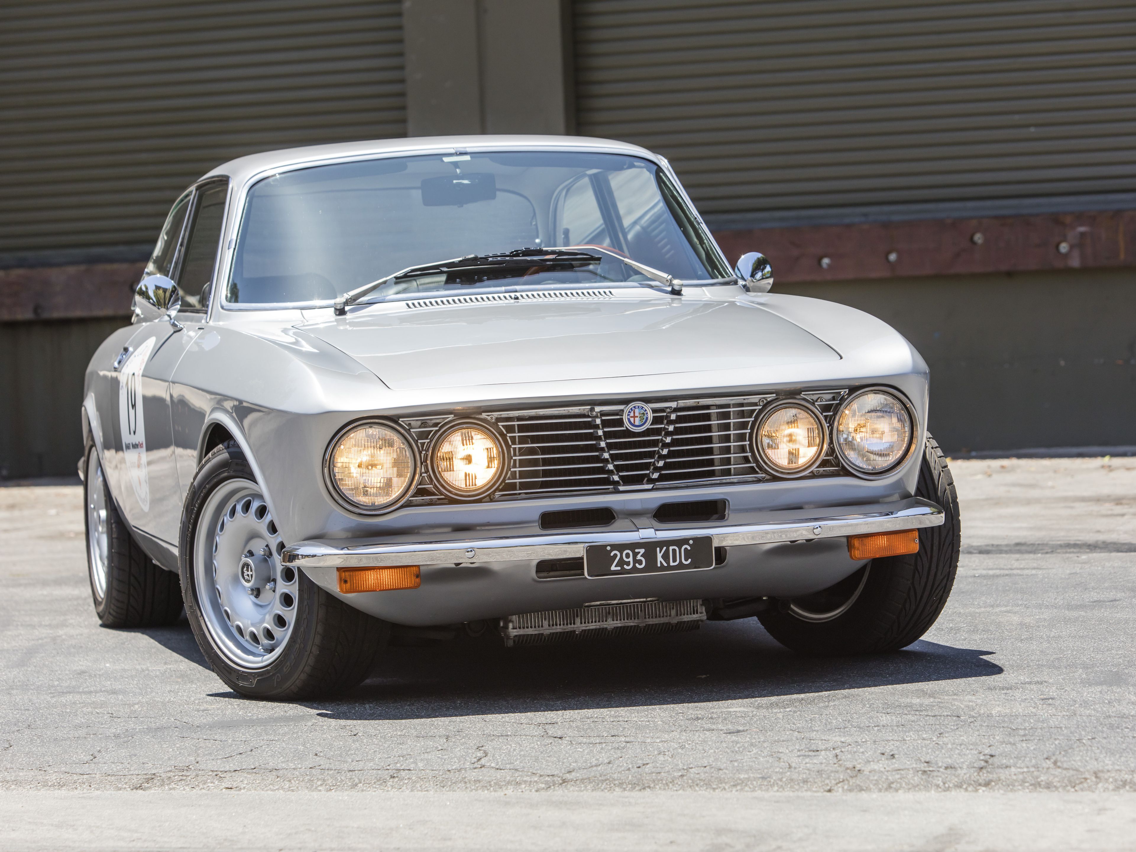 Bonhams Cars : 1973 Alfa Romeo 2000 GT Veloce Chassis no. AR3022370 ...