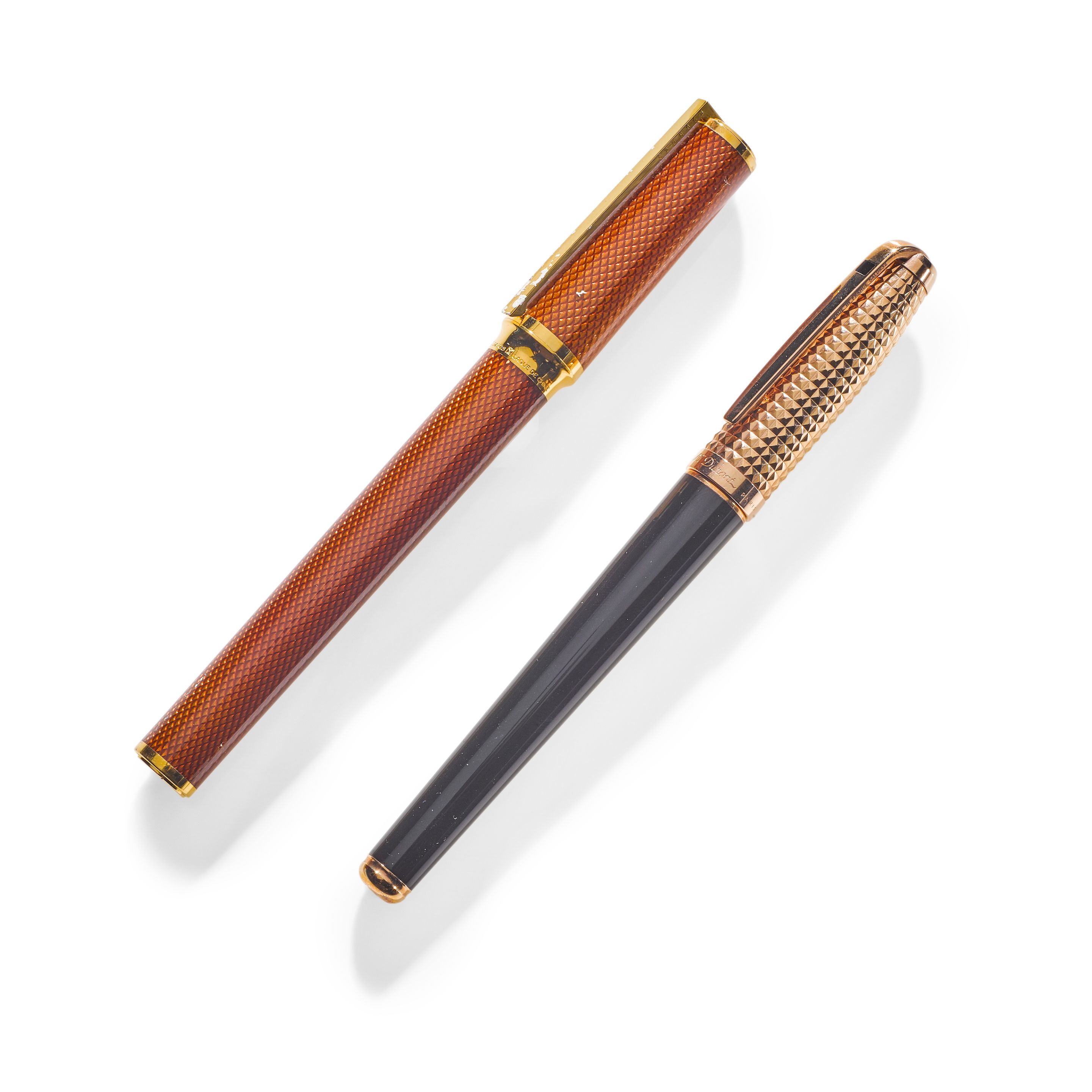 Bonhams : A ST. DUPONT CHAIRMAN AMBER LACQUER MONTPARNASSE COLLECTION ...