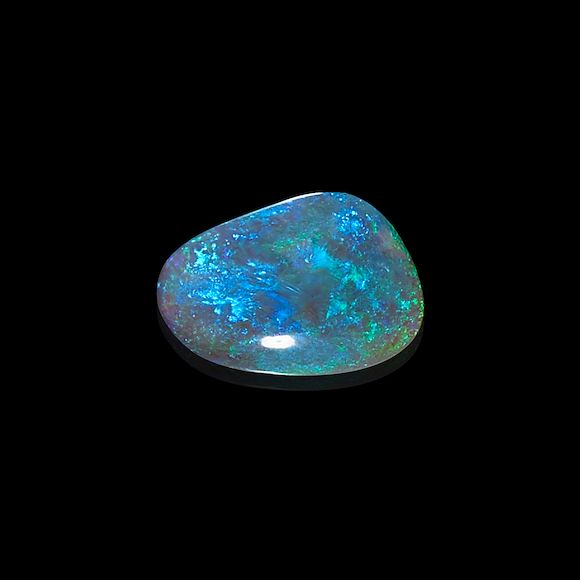 Bonhams : Gem Crystal Opal Clam Shell