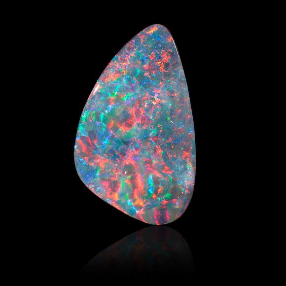 Bonhams : Large "Ribbon Pattern" Black Opal
