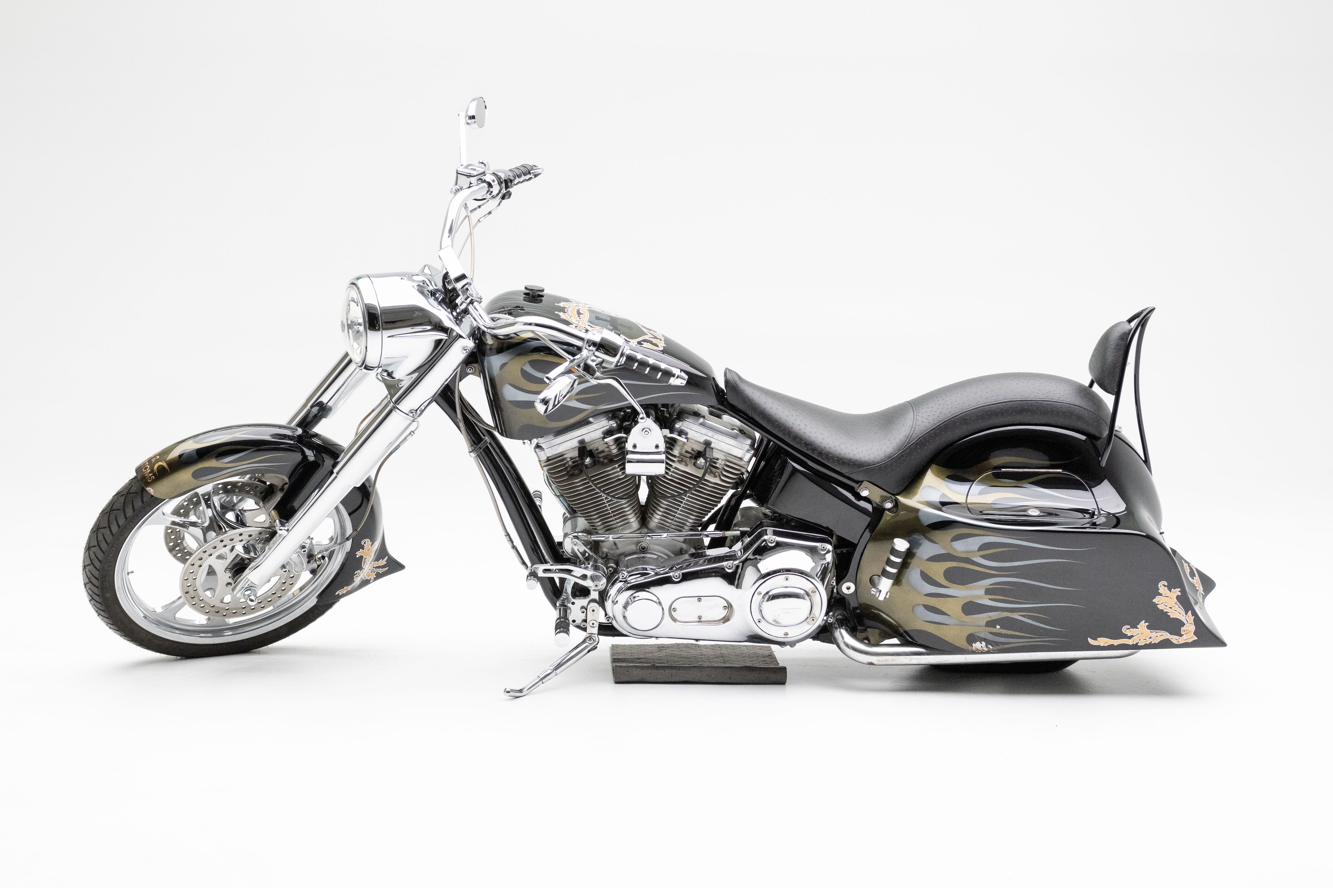 Bonhams Cars : 1997 Harley-Davidson Dyna Super Glide Chopper Frame no ...