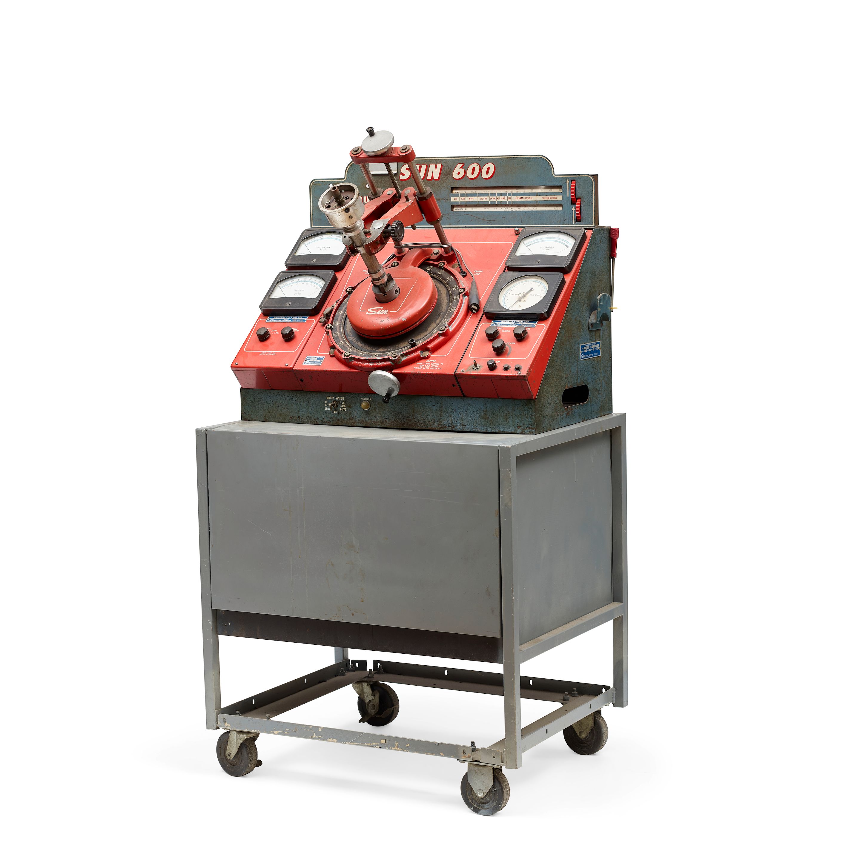 Bonhams Cars : A Sun 600 Distributor Tester and Snap-on Anal-o-scope,