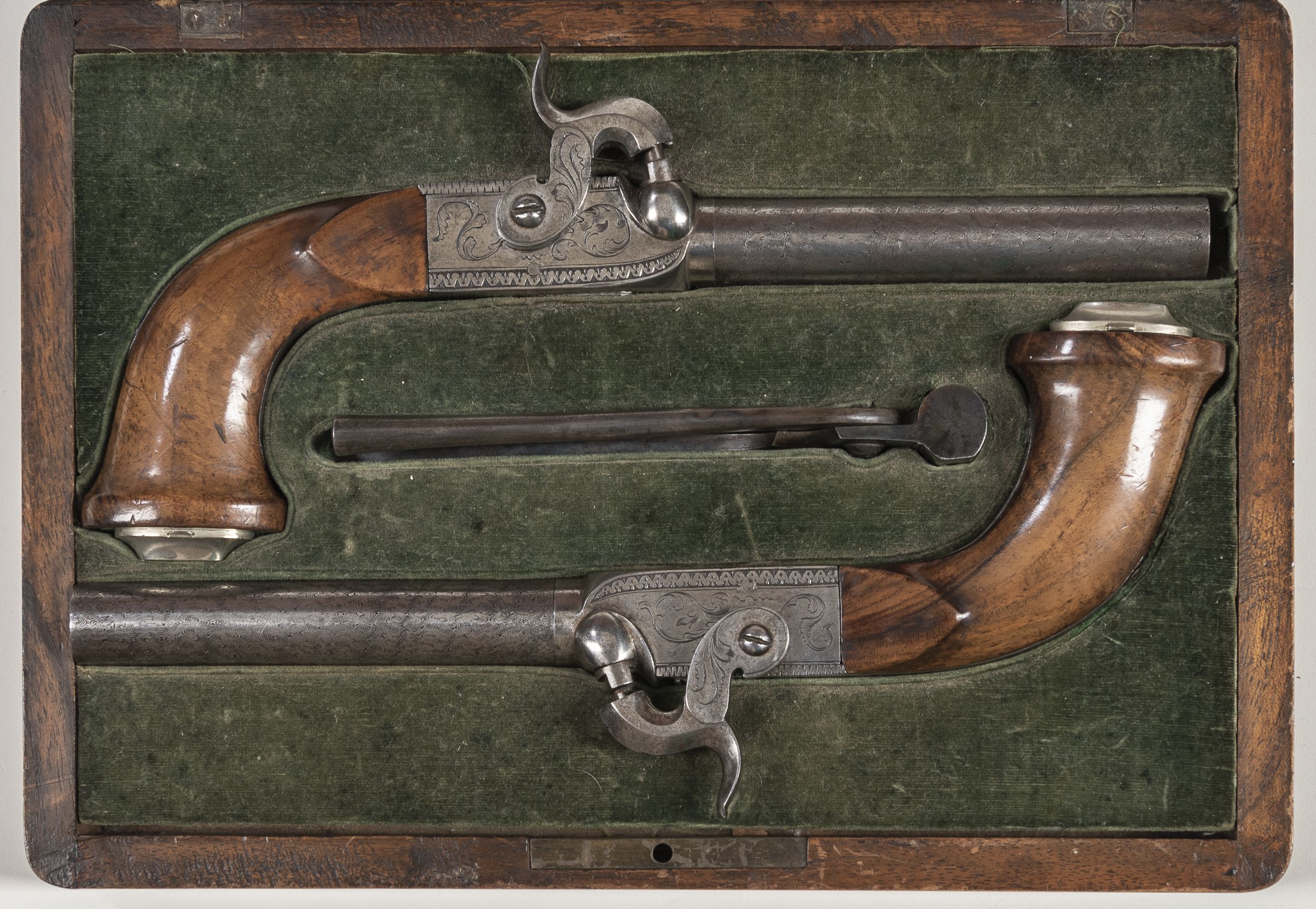 Bonhams Skinner : Pair of Cased French Percussion Pistols