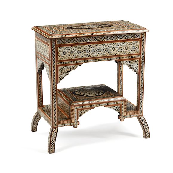 Bonhams : A LEVANTINE STYLE SIMULATED BONE AND SHELL INLAID DRESSING TABLE