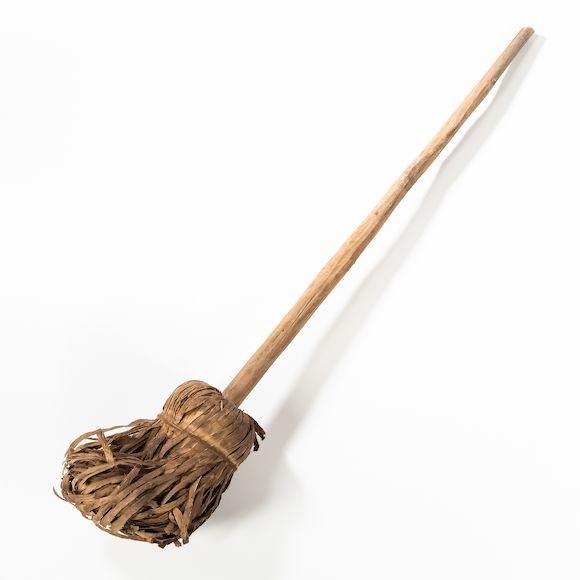 Bonhams Skinner : Large Splint Broom