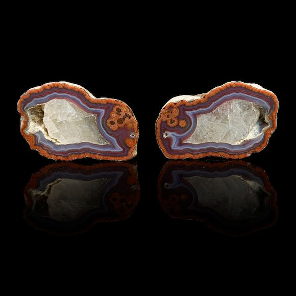 Bonhams : Laguna Agate Geode Split