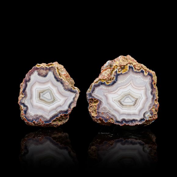 Bonhams : Lavender Laguna Shadow Agate "Split"