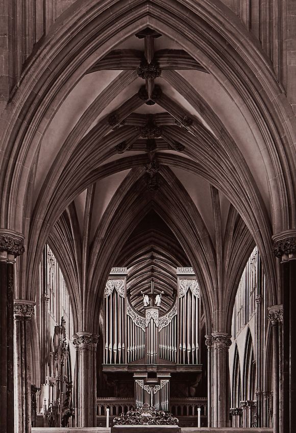 Bonhams Skinner : Howard Bond (born 1931) Organ, Wells Cathedral, England