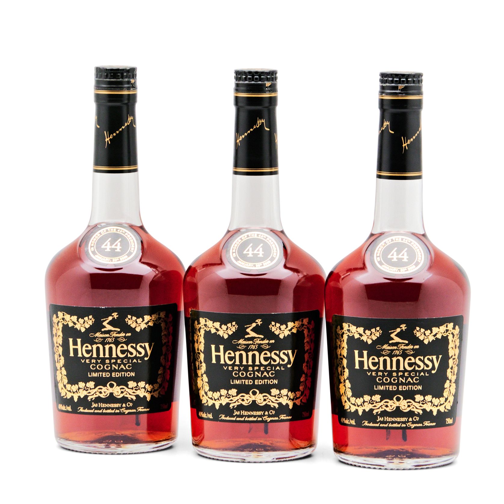 Bonhams Skinner : Hennessy Obama Edition, 3 750ml bottles