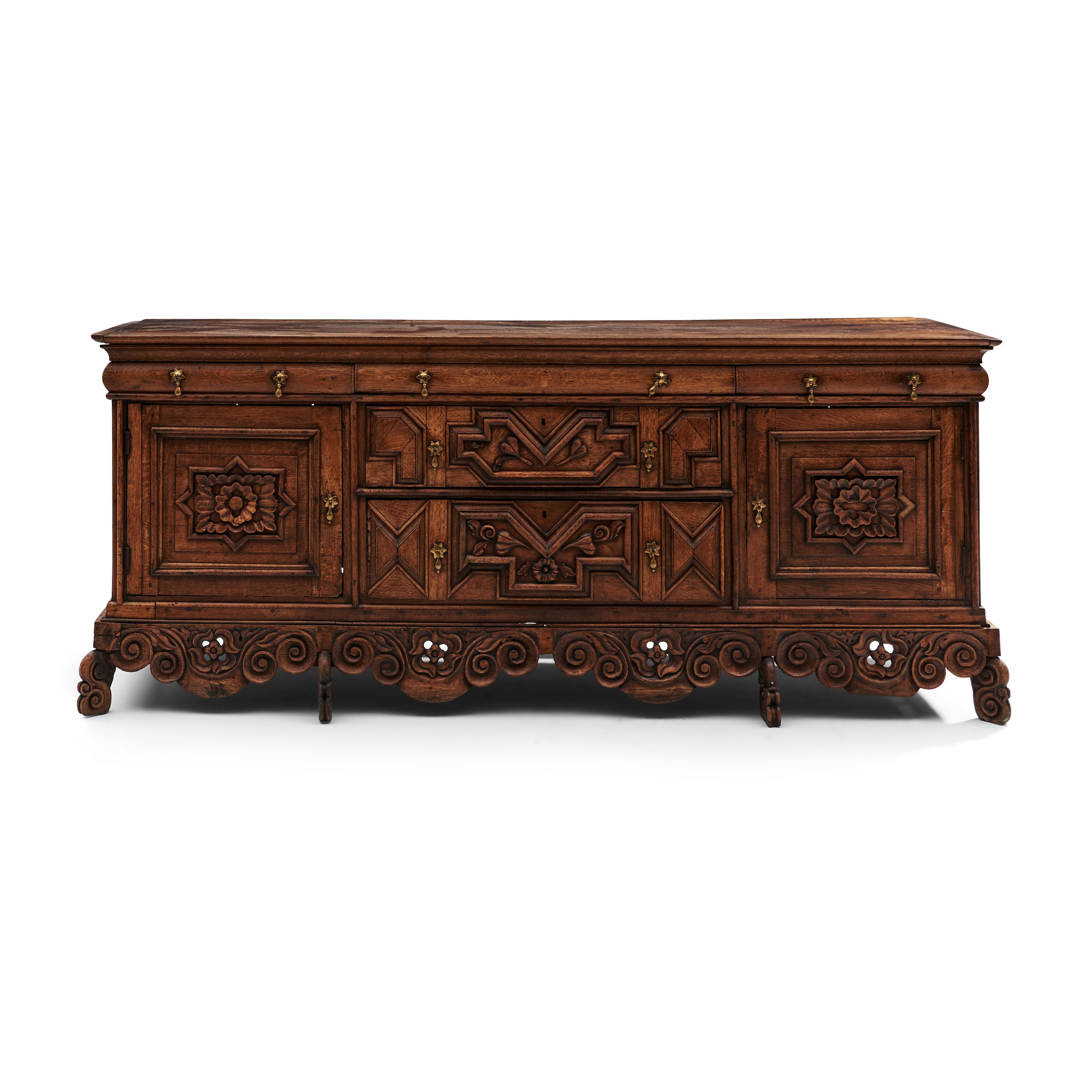 Bonhams Skinner : Italian Renaissance-style Oak Cassone