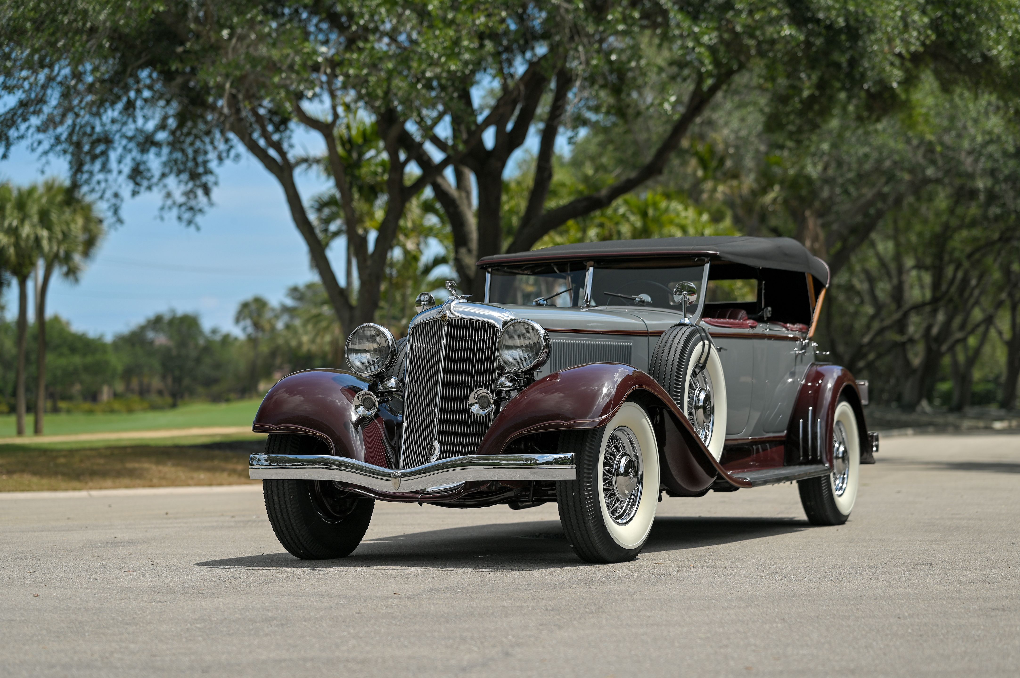 Bonhams Cars : 1933 Chrysler Imperial Model CL Dual Cowl Phaeton ...