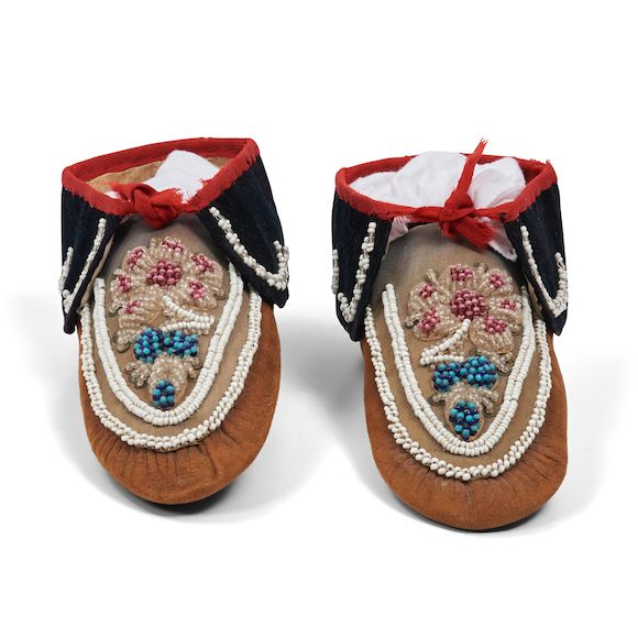 Bonhams Skinner : A pair of Northeast beaded cloth and leather ...