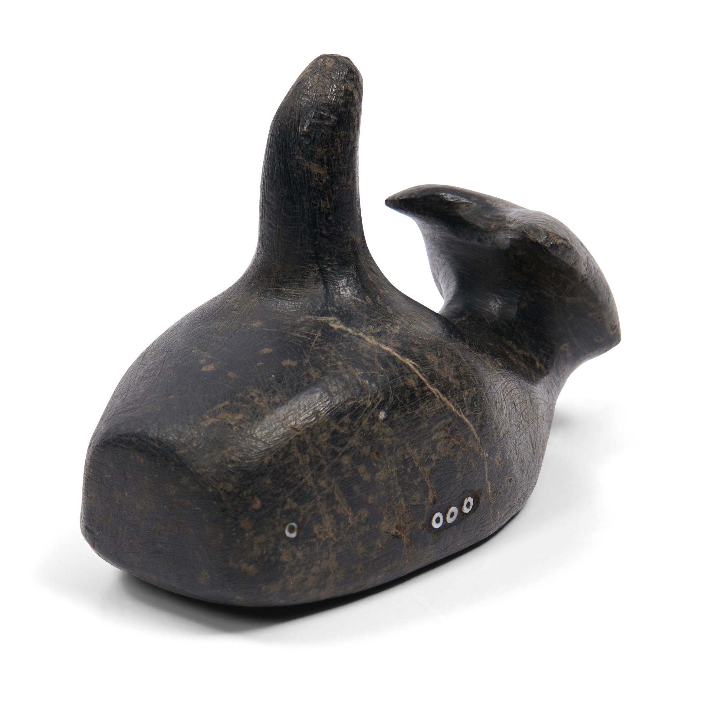 Bonhams Skinner : A Chumash killer whale stone effigy ht. 3 1/8, lg. 4 ...