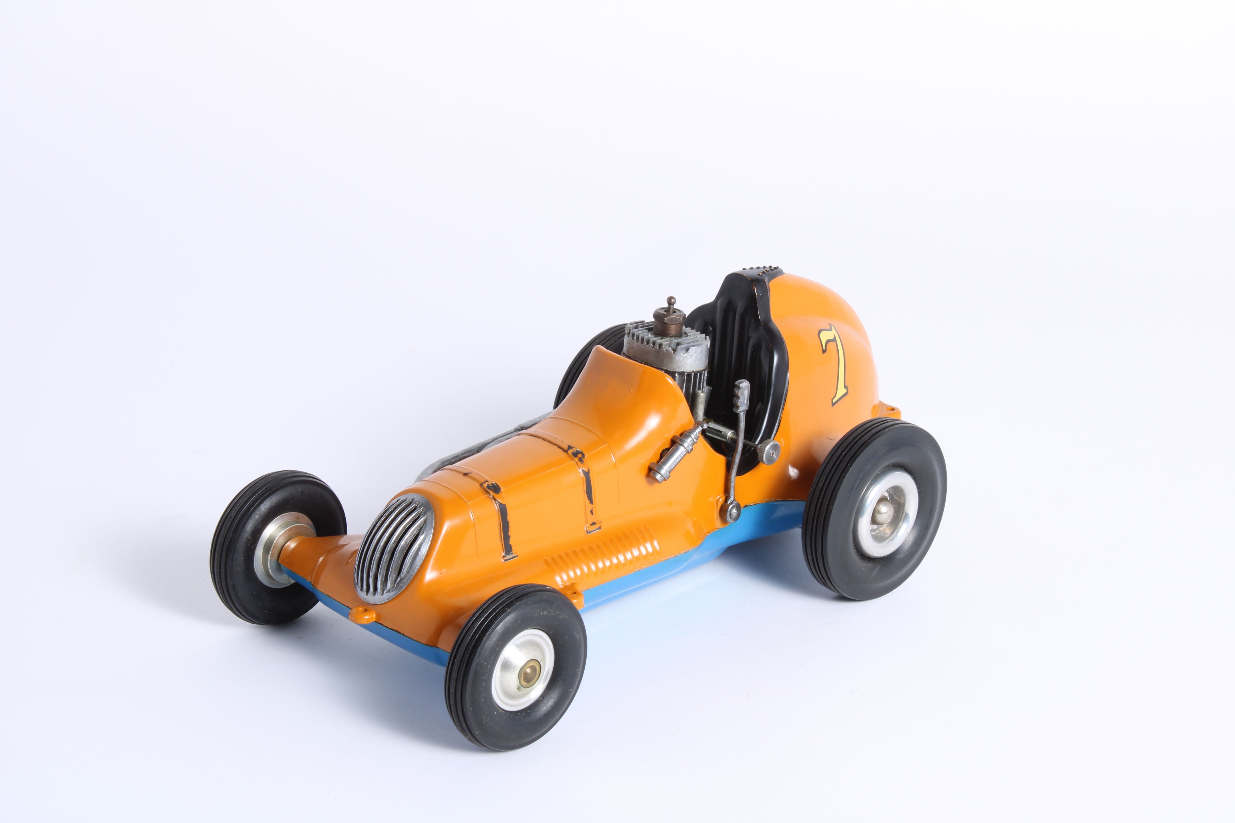 Bonhams Cars : A Cox Thimbledrome 'Champion' tether race car, American ...