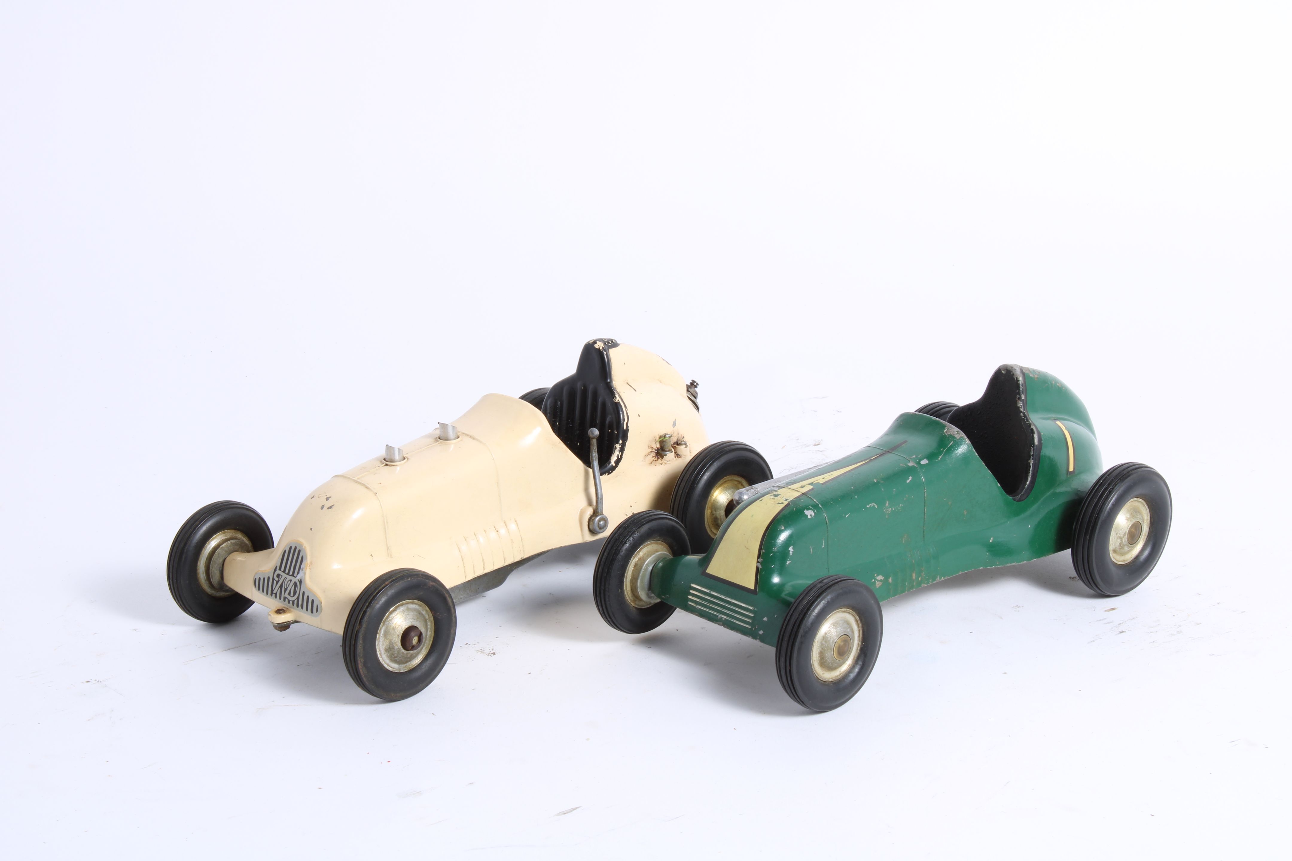 Bonhams Cars : A Cox Thimbledrome 'Special' gas powered pylon racer ...