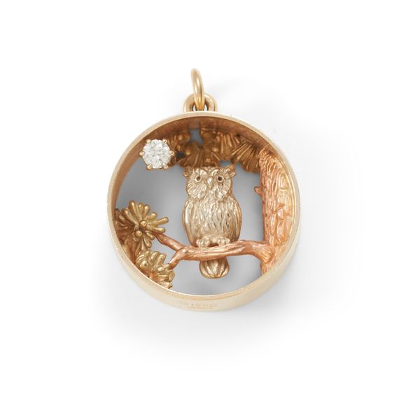 Bonhams Skinner : BRYSON DESIGNS: A 14K GOLD AND DIAMOND "3D SCENES ...