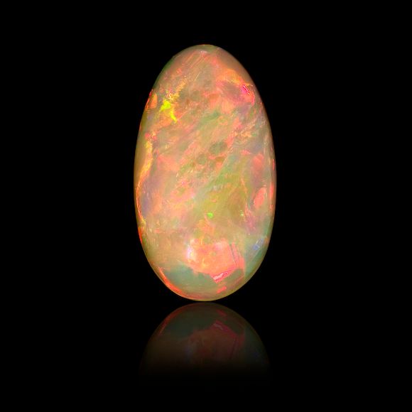Bonhams : Hydrophane Opal