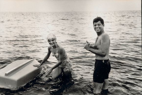 Bonhams : Jacques Lowe (1930-2001); President John F. Kennedy and ...