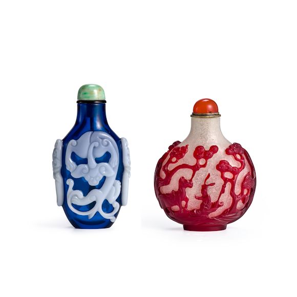 Bonhams : TWO OVERLAY GLASS SNUFF BOTTLES White-overlay bottle: 1760 ...