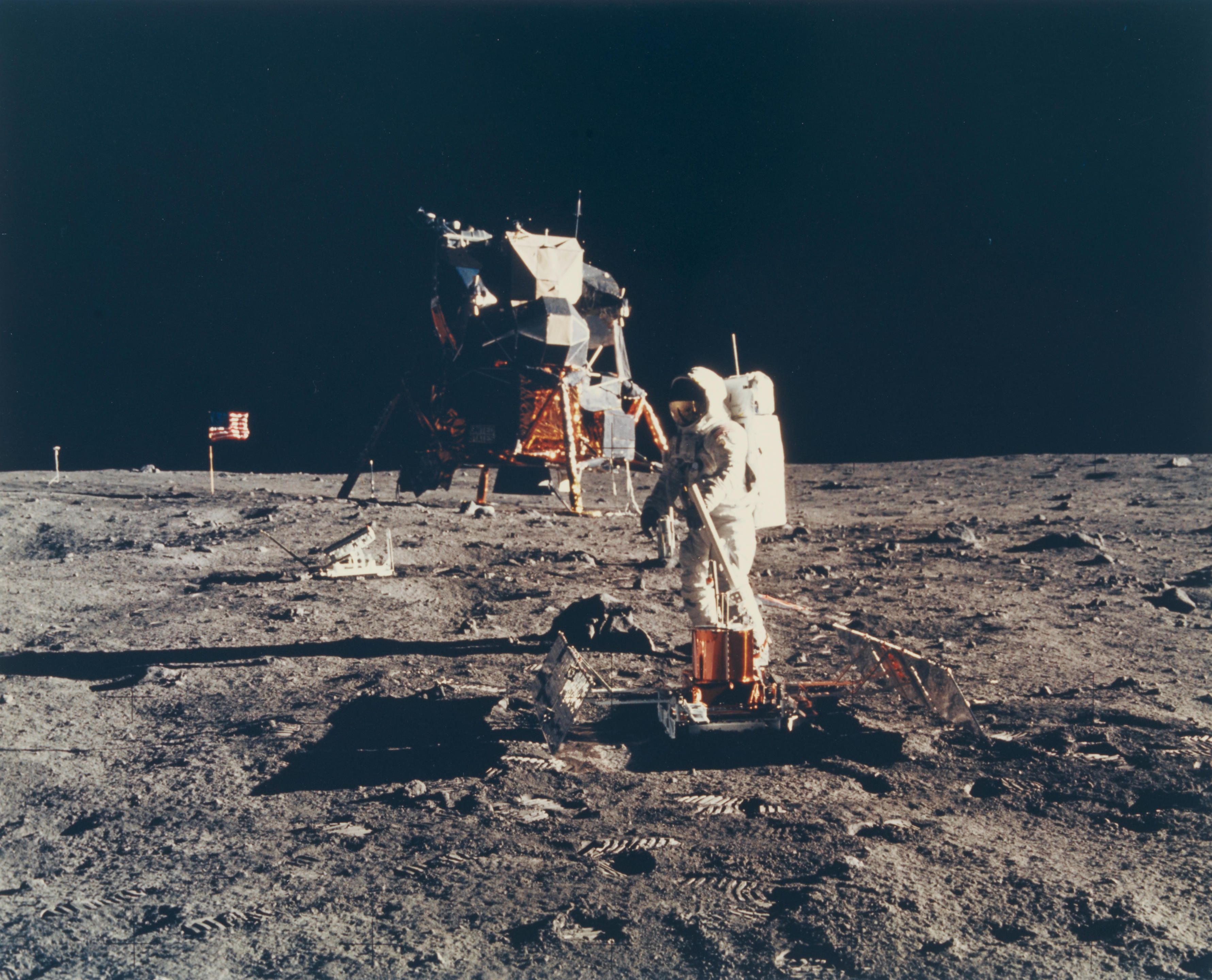Bonhams : Collecting 101 | Vintage Space Photography
