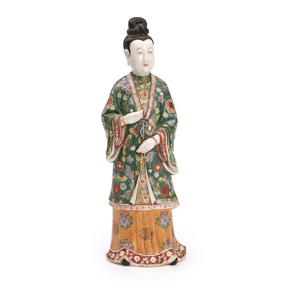 Bonhams Skinner : Famille Rose Porcelain Figure of a Lady